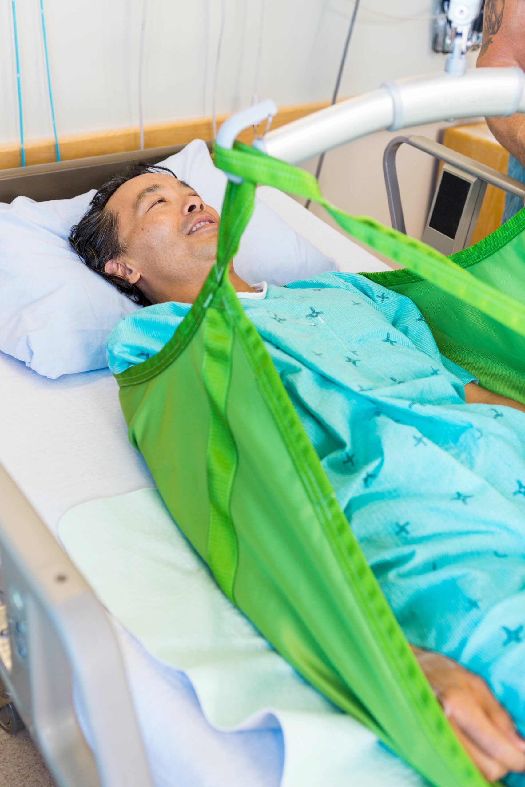Medical Straps: Custom Webbing Solutions for Healthcare & Rehab